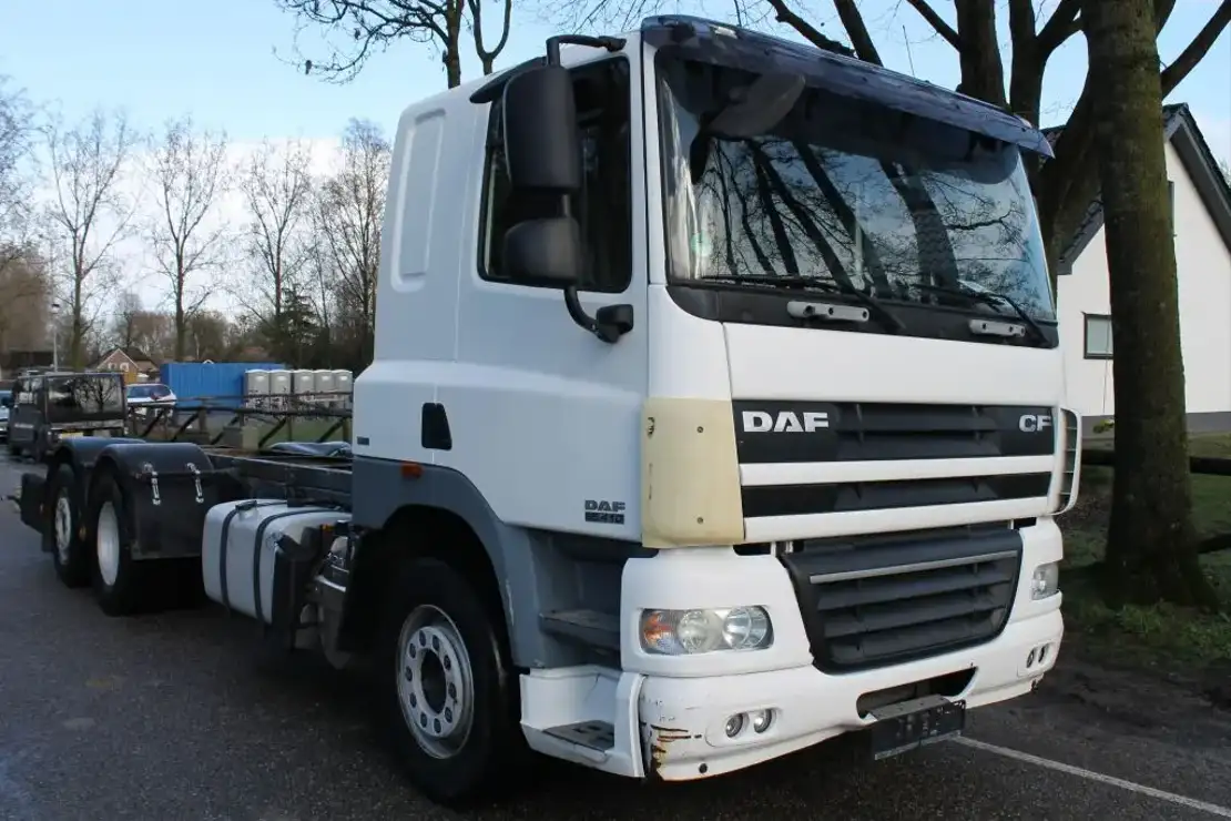 DAF CF 85.410 6x2 Chassis cabine | Chassis cabine vrachtwagen - TrucksNL