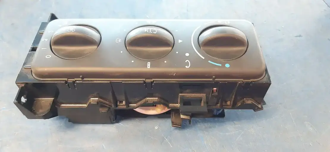 Mercedes-Benz 9438200026 A9438200026 | Verlichting vrachtwagen ...