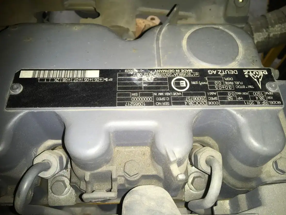 Deutz BF4L2011 GENERATOR 40KVA NEW | Generator - TrucksNL