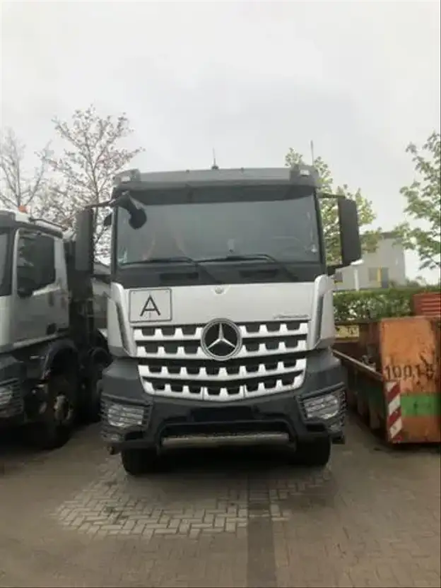 Mercedes-Benz Arocs 3243 8x4 4 Achs Muldenkipper | Kipper vrachtwagen ...