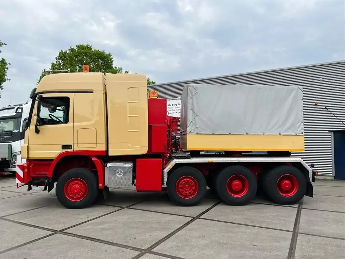 Mercedes-Benz Actros 4160 8x6/4 SLT | Zware last trekker - TrucksNL