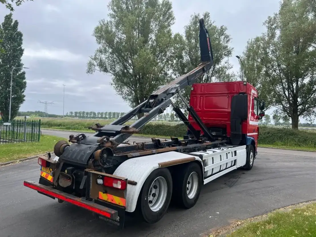 DAF XF 460 HIAB 26T HAAK | Containersysteem vrachtwagen - TrucksNL
