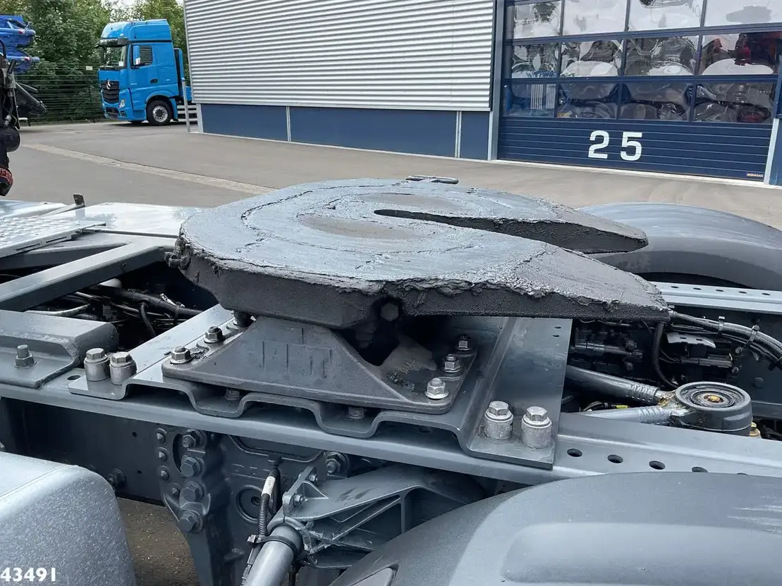 DAF CF 370 FT Euro 6 Fassi 15 Tonmeter laadkraan | Standaard trekker ...