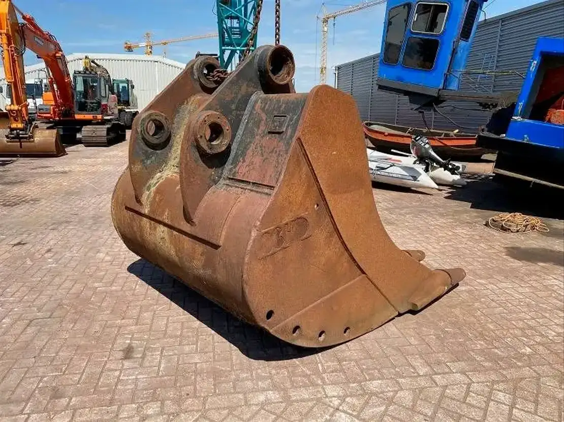 Liebherr Bucket 5 cubic meter | Graafbak - TrucksNL