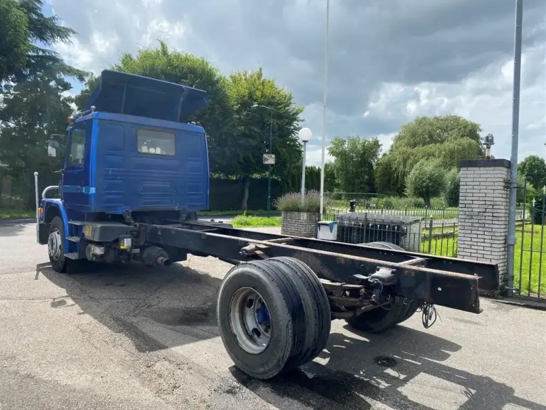 Scania T82 T 82 4x2 Chassis Full Steel Suspension | Chassis cabine ...