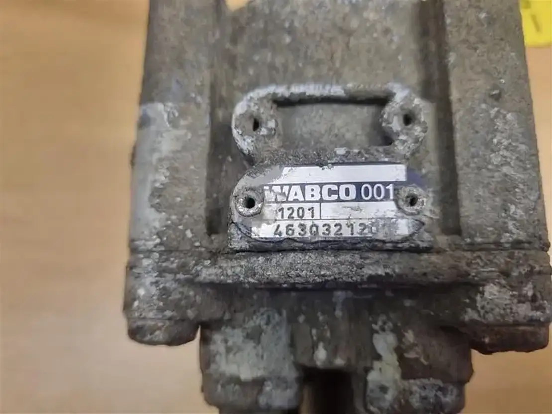 Wabco Rotary Slide Valve 4630321200 | Ventiel vrachtwagen onderdeel ...
