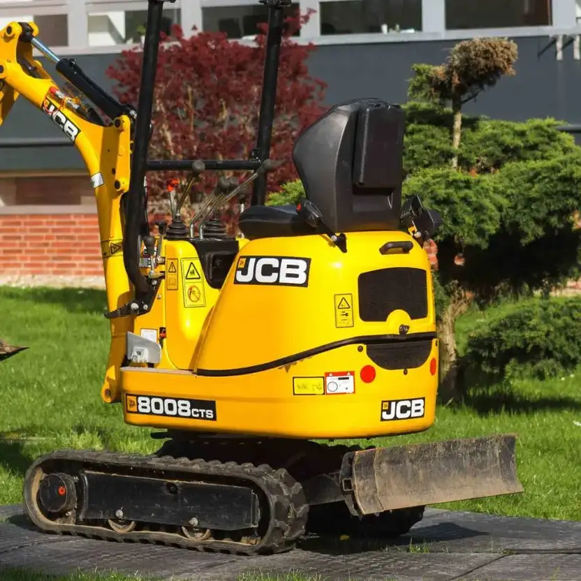 JCB 8008 CTS Mikrobagger / Minibagger | Minigraafmachine rups - TrucksNL
