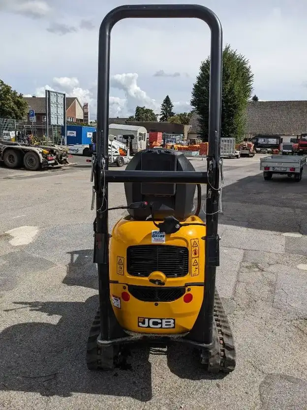 JCB 8010CT Mikrobagger / Minibagger | Minigraafmachine rups - TrucksNL