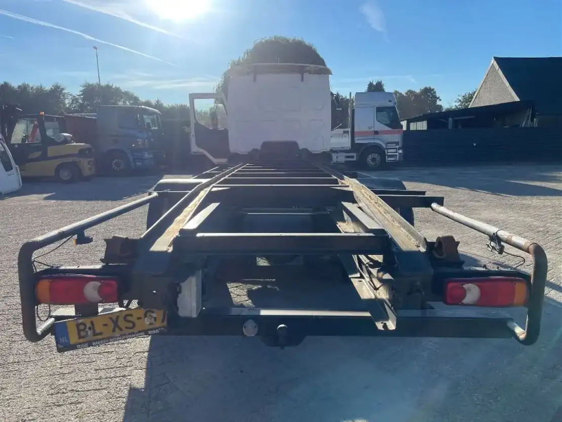 DAF LF 45 Chassis Truck | Chassis cabine vrachtwagen - TrucksNL