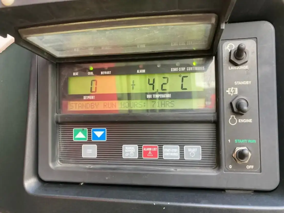 HTF HZO 39 Stuuras Laadklep | Koel-vries oplegger - TrucksNL