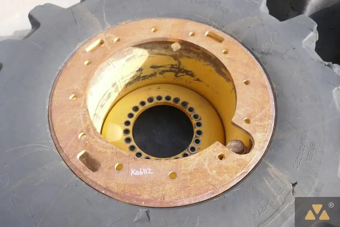 Caterpillar Wheel GP 30.5L-32 | Banden equipment onderdeel - TrucksNL
