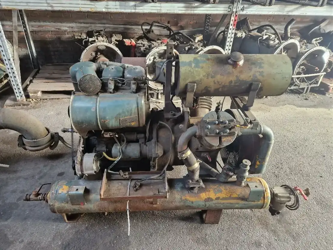Deutz F2L912 | Compressor vrachtwagen onderdeel - TrucksNL