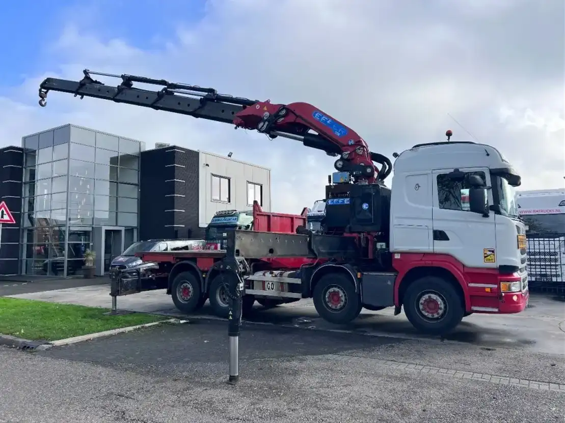 Scania R490 8X2 EURO 6 + EFFER 1750/4S + REMOTE | Kraanwagen - TrucksNL