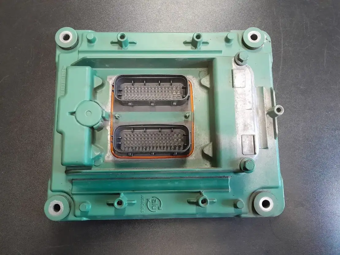 Volvo ECU | Regeleenheid vrachtwagen onderdeel - TrucksNL