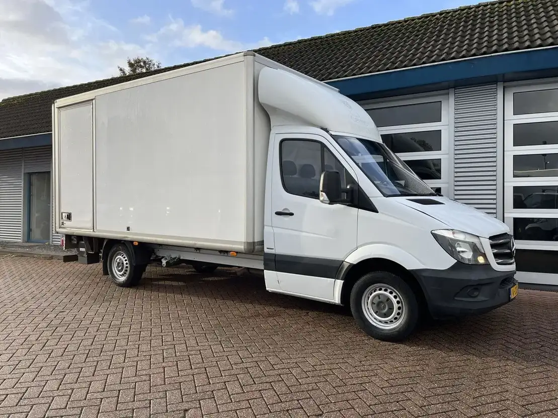 Mercedes-Benz Sprinter 314 CDI Bakwagen met laadklep | Bakwagen ...