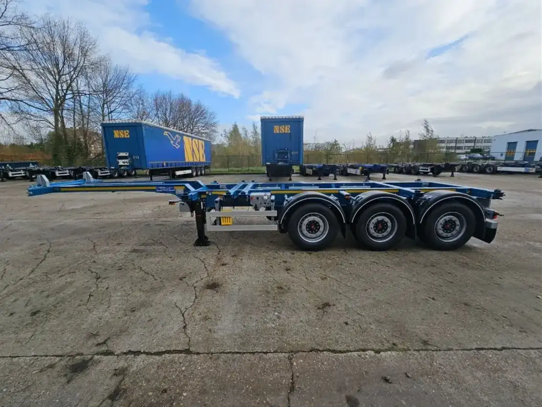 Diversen Nieuw - SC33AA - Multifunctioneel Gooseneck containerchassis ...