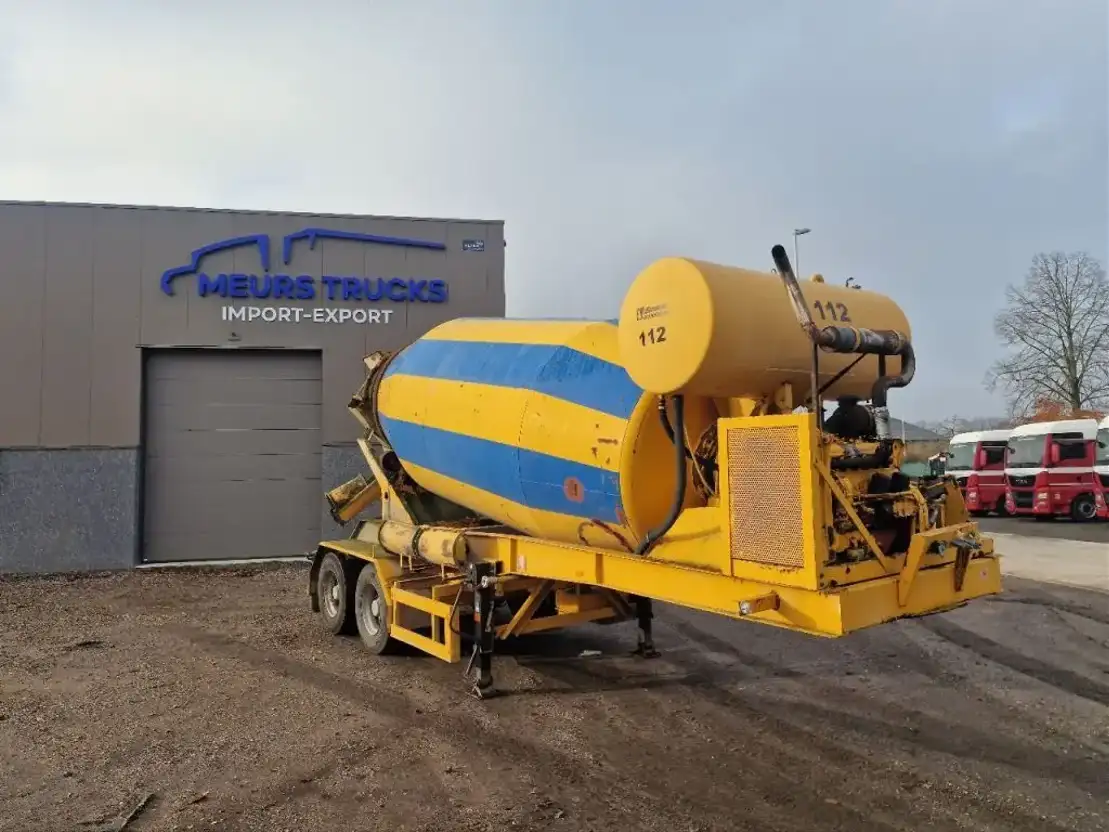 KWB 10m beton mixer | Betonmixer oplegger - TrucksNL