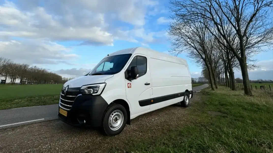 Renault Master L3H2 Red Edition E-Tech Electric 52kWh | Gesloten ...