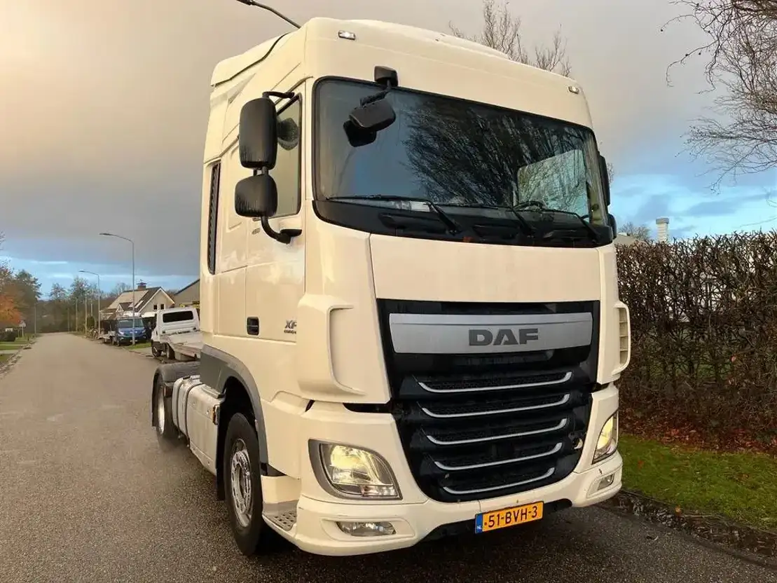 DAF XF 460 FT | Standaard trekker - TrucksNL