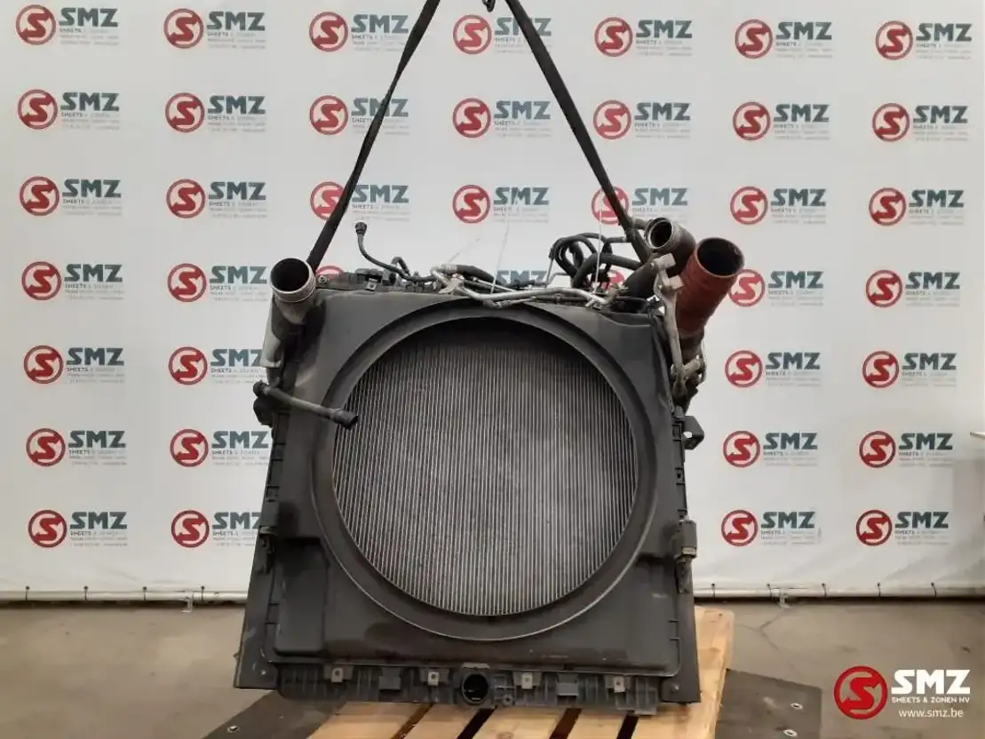 Mercedes-Benz Occ radiator + intercooler Mercedes | Radiateur ...
