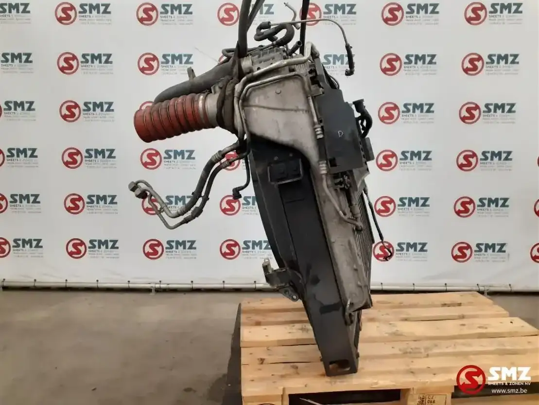 Mercedes-Benz Occ radiator + intercooler Mercedes | Radiateur ...
