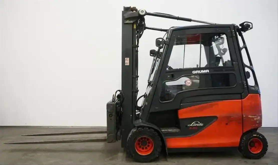 Linde E 35 HL 387 | Vorkheftruck - TrucksNL