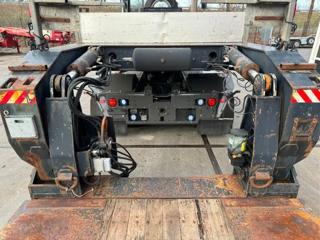 Broshuis 3ABD-48 | Dieplader oplegger - TrucksNL