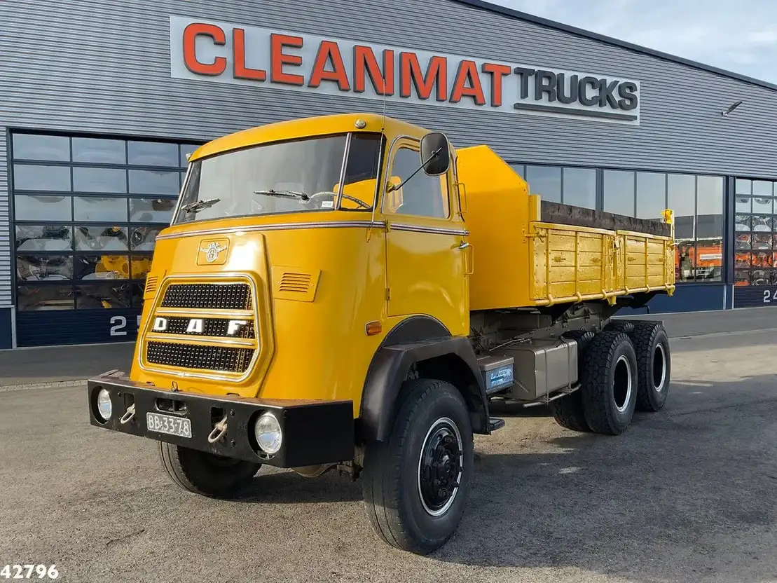 DAF 1900 AZ DS 420 6x6 Driezijdige kipper "Oldtimer" | Kipper ...