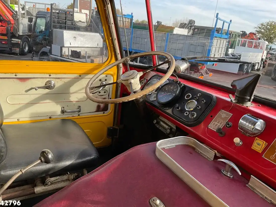 DAF 1900 AZ DS 420 6x6 Driezijdige kipper "Oldtimer" | Kipper ...