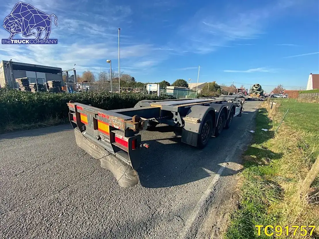 Renders Container Transport | Container chassis oplegger - TrucksNL