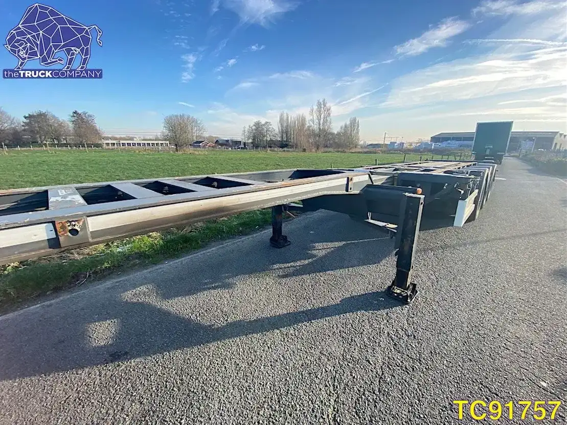 Renders Container Transport | Container chassis oplegger - TrucksNL