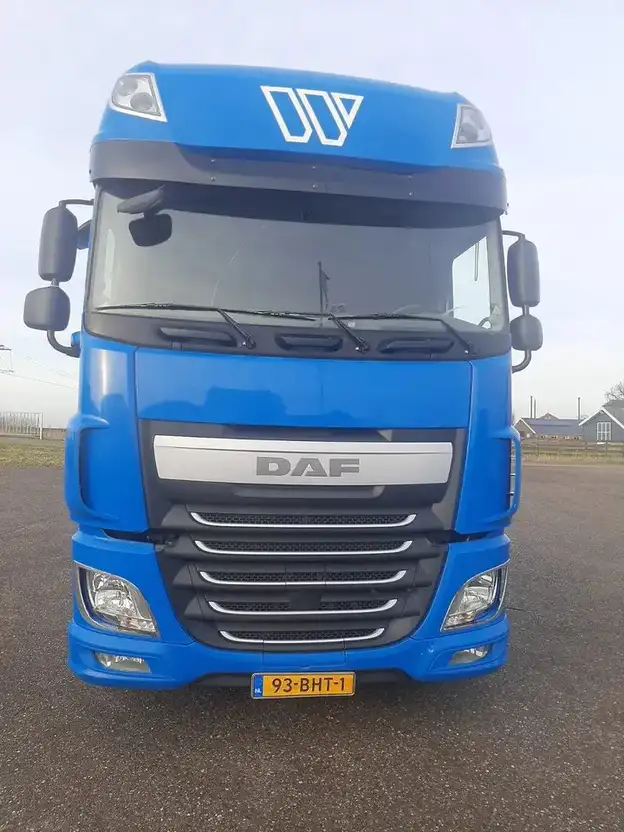 DAF XF 460 FT HOLLAND TRUCK | Standaard trekker - TrucksNL