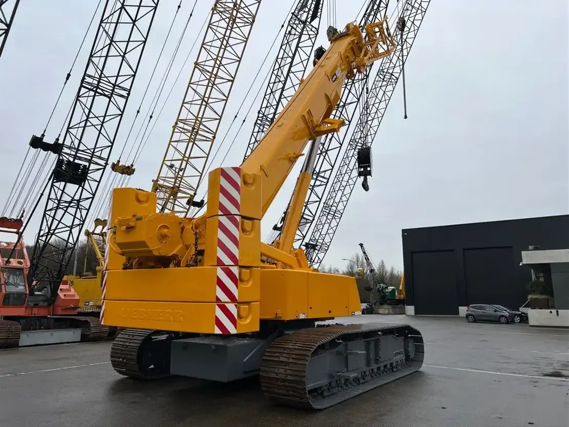 Liebherr LTR 1100 | Telescooprupskranen - TrucksNL