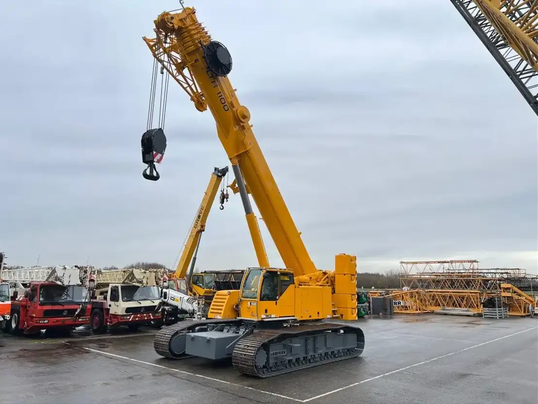 Liebherr LTR 1100 | Telescooprupskranen - TrucksNL