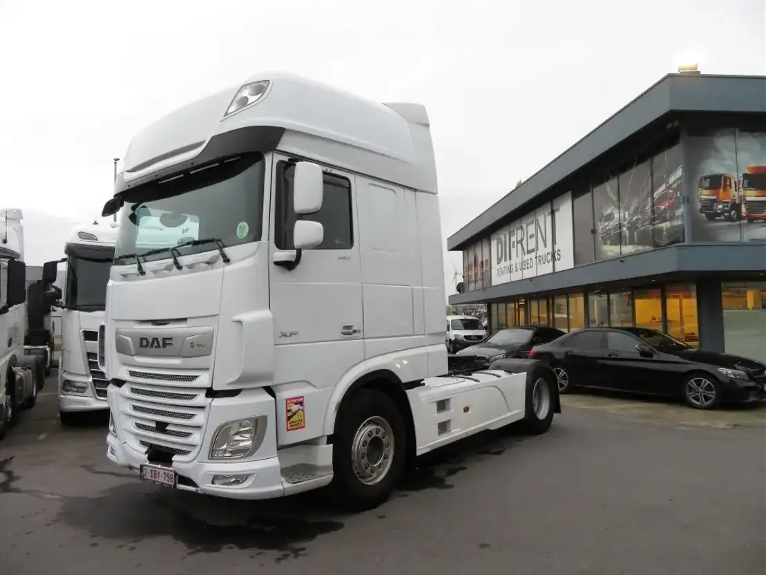 DAF XF 480 FT SUPER SPACE CAB | Standaard trekker - TrucksNL