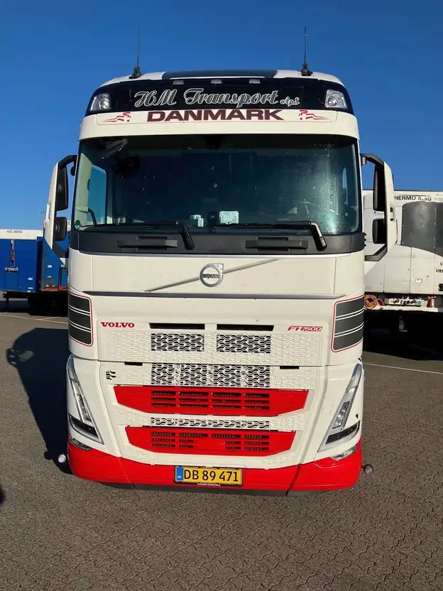 Volvo FH500 TC 6x2 - TrucksNL