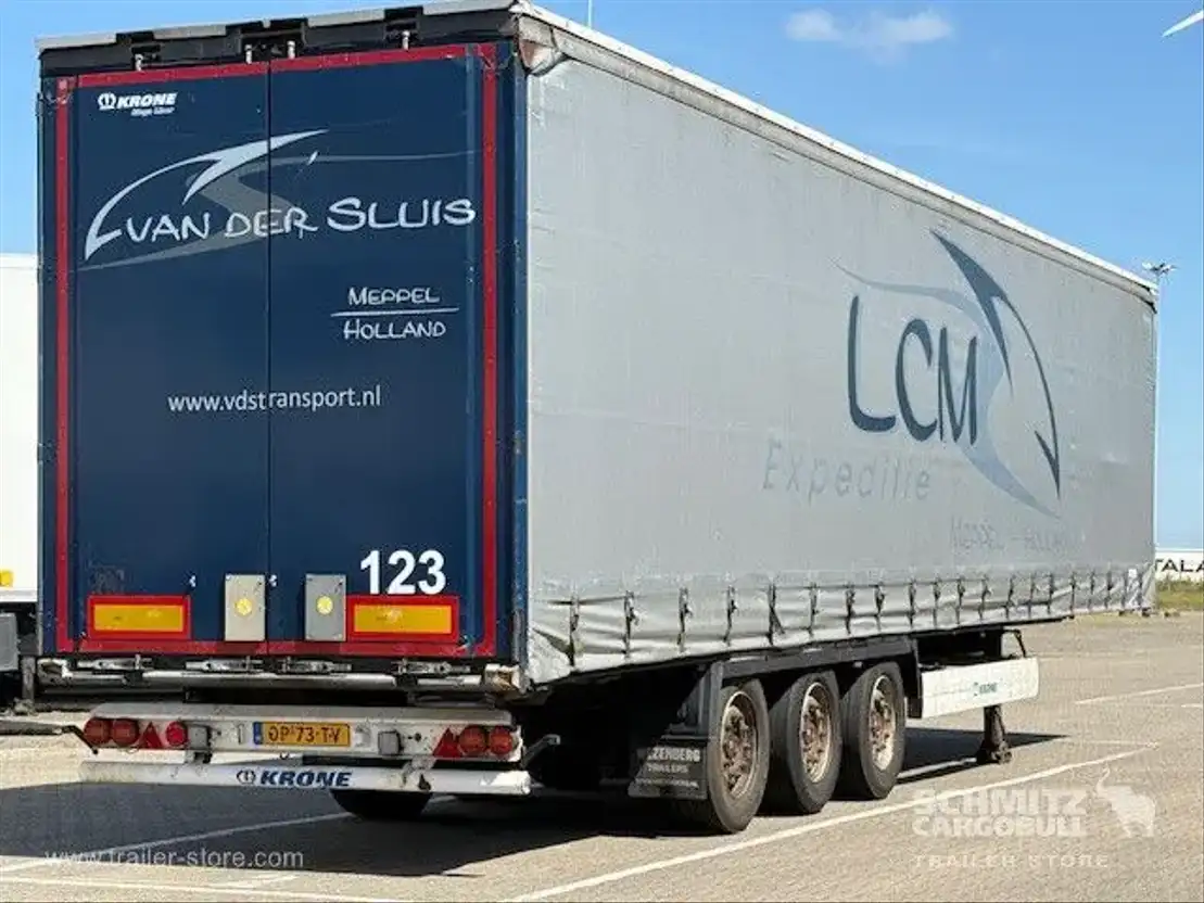 Krone Schuifzeil Mega - TrucksNL